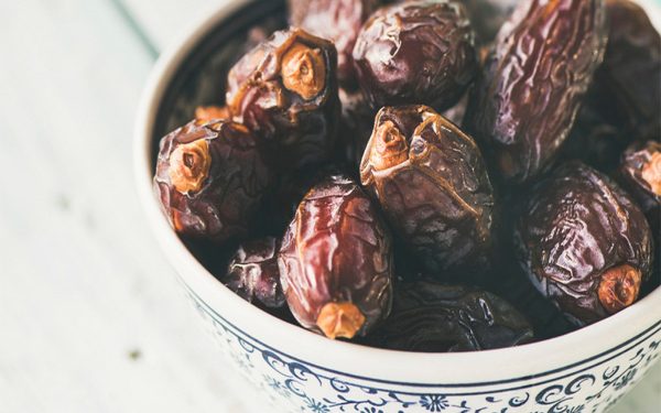 Understanding What Exactly Are Pitted Dates? - Healthy Snacks For ...